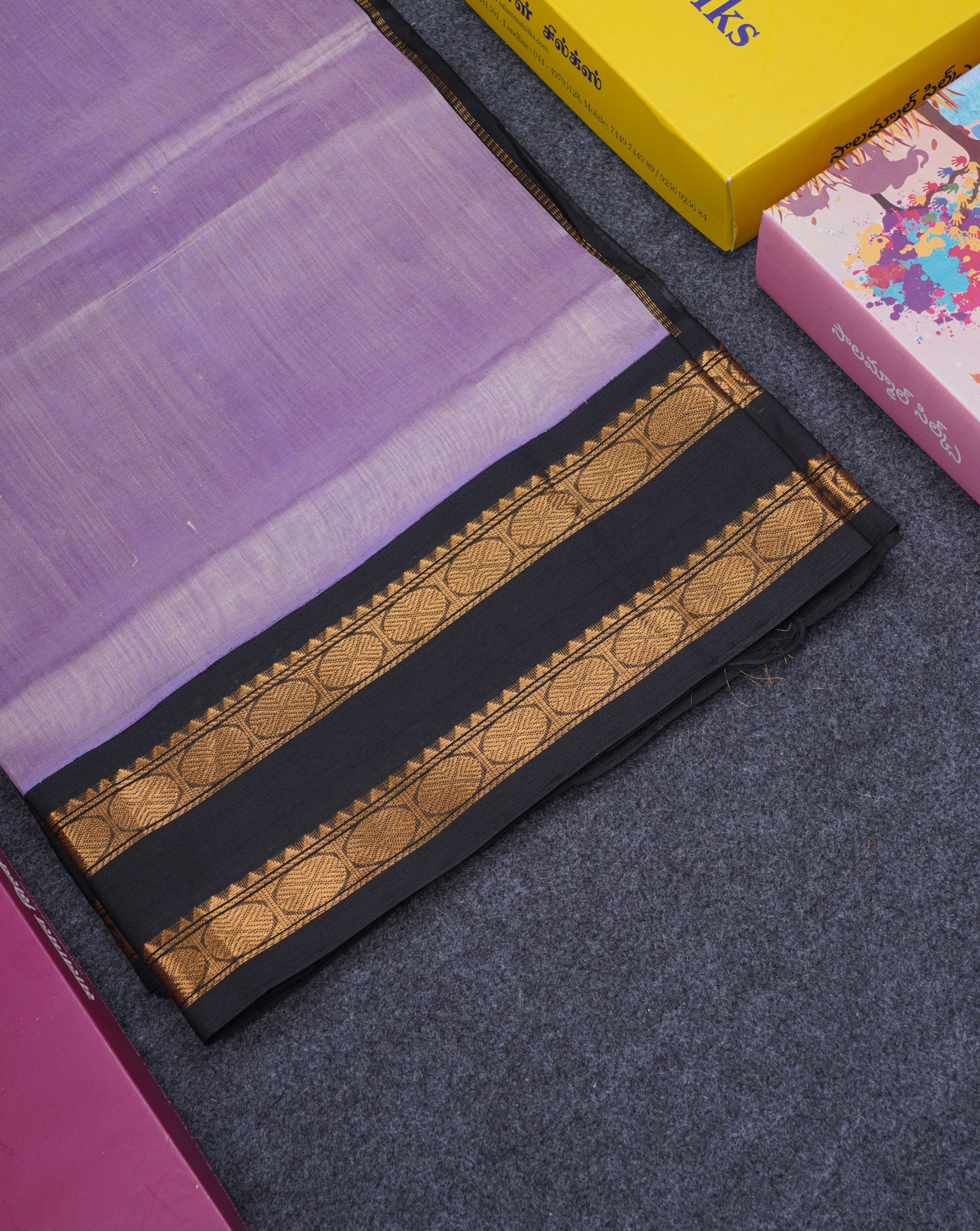 Light Lavender Plain Pure Silk Cotton Saree With Contrast Black Tradit ...